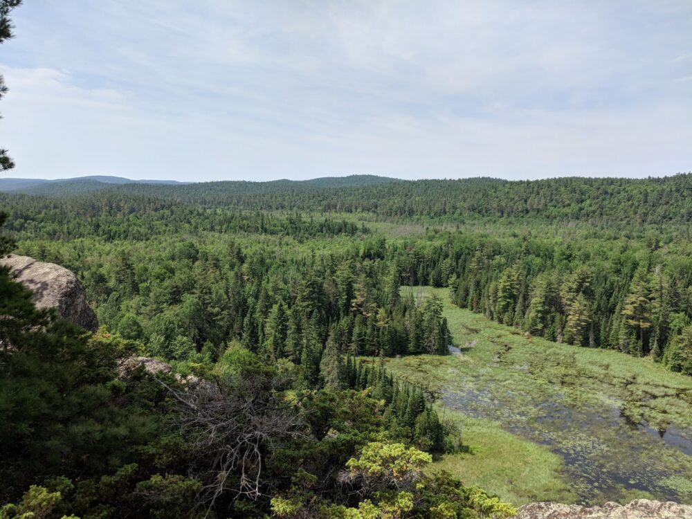 Manitou Mountain - Calabogie Peaks Trailhead - Elite Vacation Retreats